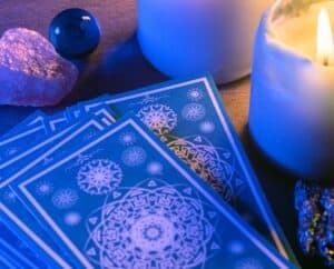The Moon Tarot Meaning: What Does It Really Mean? - Tarot Technique