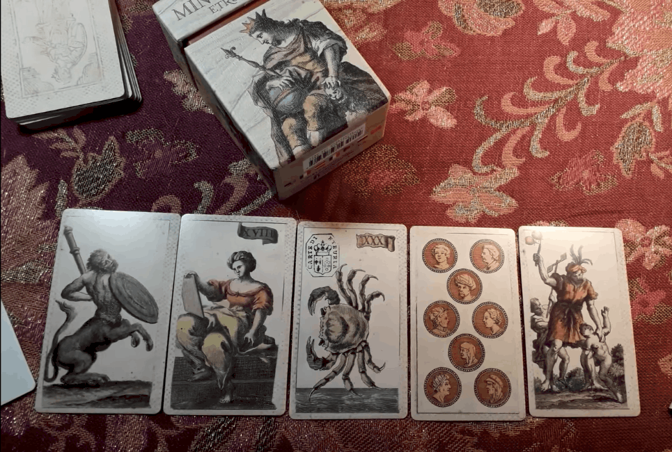 Simple Five Card Spread Explained - Tarot Technique