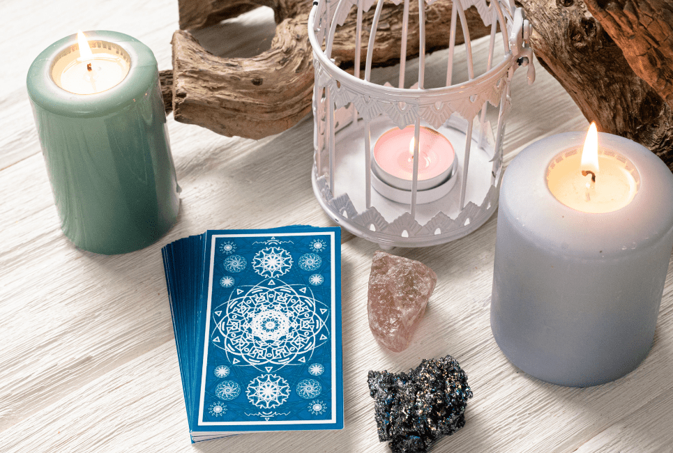 4 Easy Five Card Relationship Cross Spreads to Guide Your Love Life ...